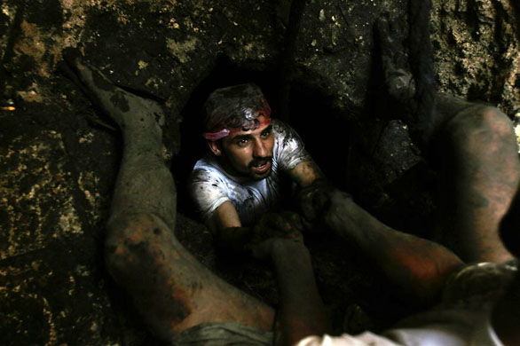 24 hours in pictures