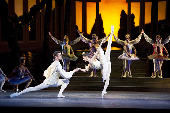 Cinderella on stage: from classic to unconventional