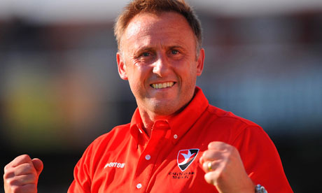 Yates happy with Robins form | news12bet