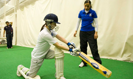 What no one told you about Pakistan, Guardian: Bend it like Salma Bi ...