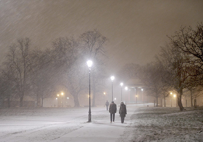 Snow and icy weather hit England - in pictures