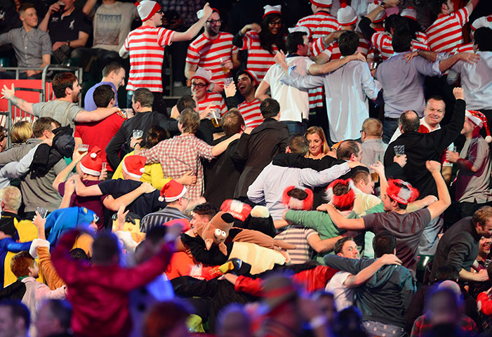 PDC World Darts Championship – in pictures