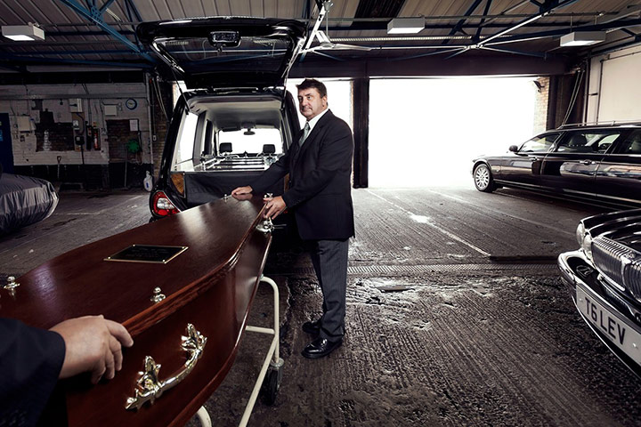 Stop all the clocks: your images of funerals – in…