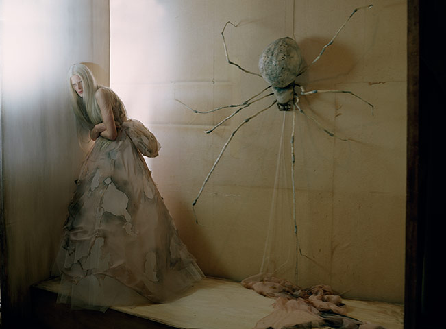 Tim Walker: a very different fashion photographer - in…