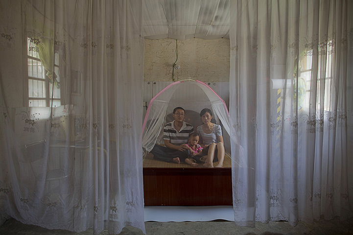 Love on the assembly line - in pictures