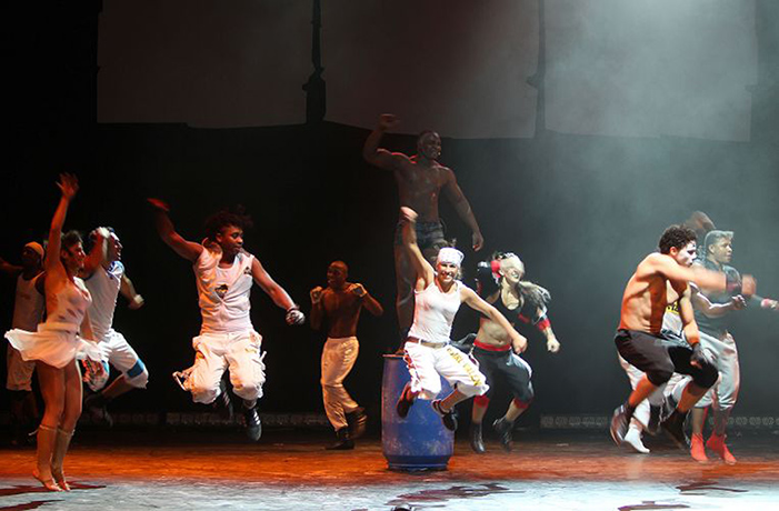 Urban by Circolombia at Brisbane festival – in pictures