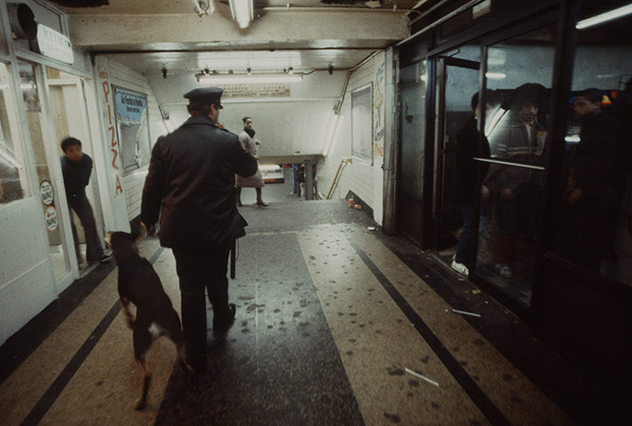 The New York subway photographs of Christopher Morris
