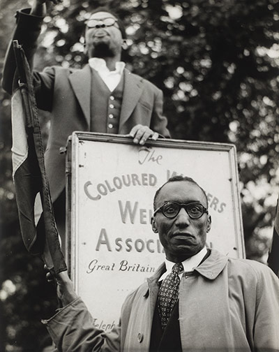Observing the Crowd by Bob Collins – in pictures