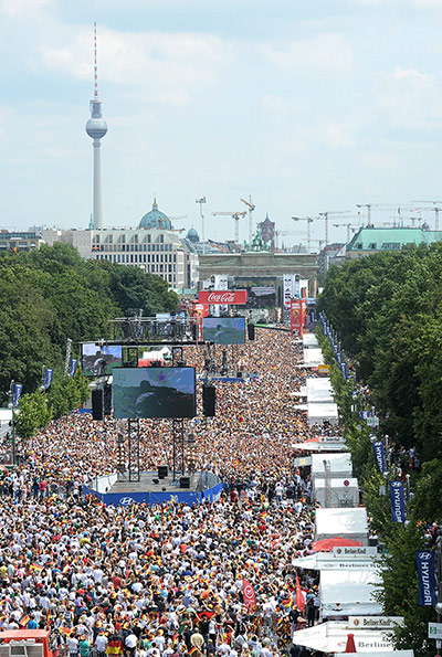 World Cup 2014: Germany's victory parade in Berlin