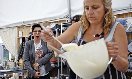 Behind the scenes at the Great British Bake Off | EyesLikePlates