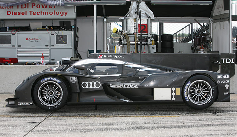 Audi's new R18 coupe test session at Sebring - in…